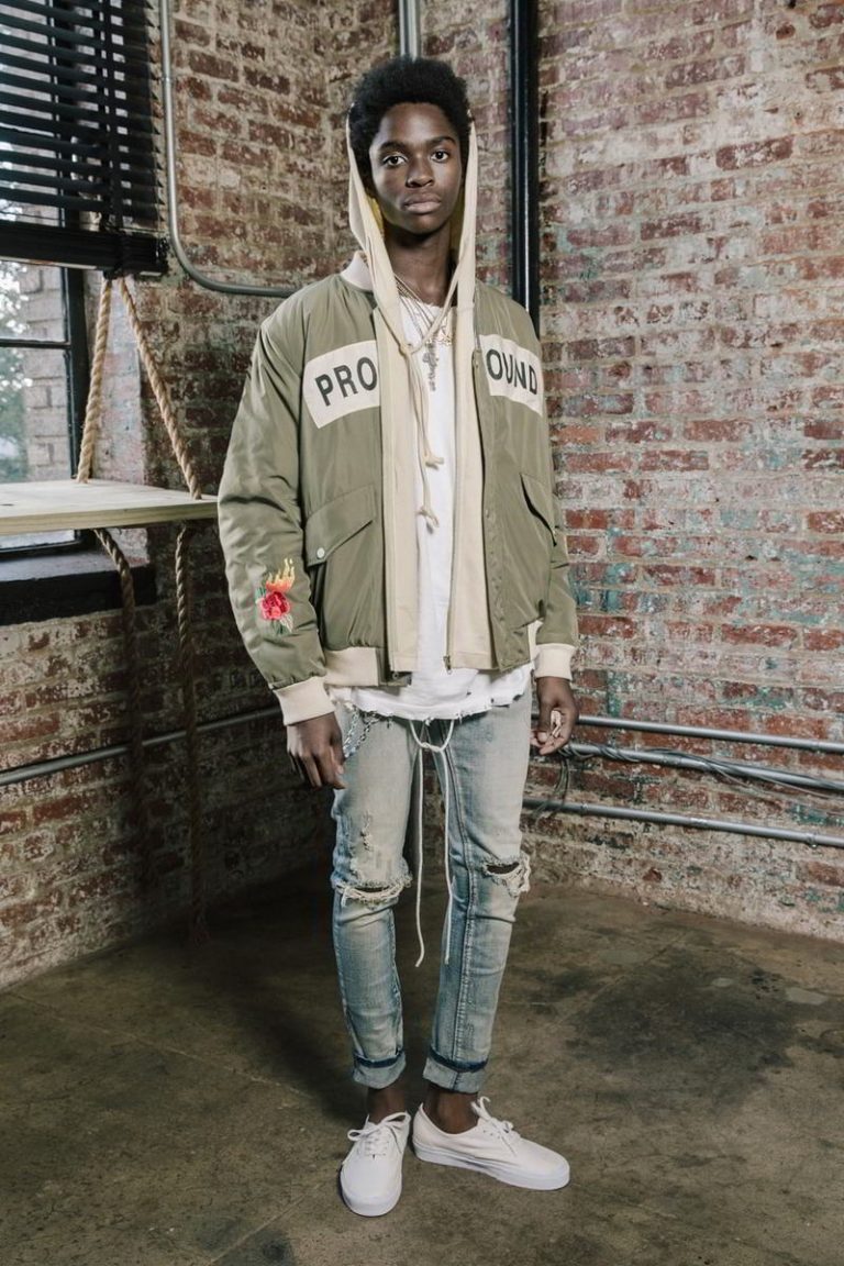 Profound Aesthetic aposta no romantismo em nova coleção | STREETWEAR BRASIL